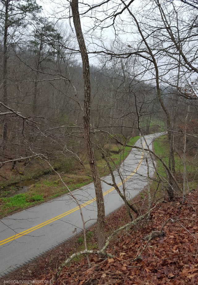 Appalachian foothills in the Bluegrass State | Moto Adventurer