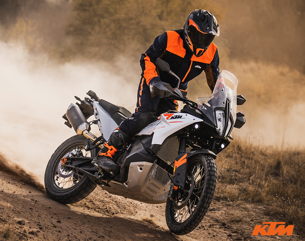 Moto Adventurer | Confessions of a Motorcycle-Aholic